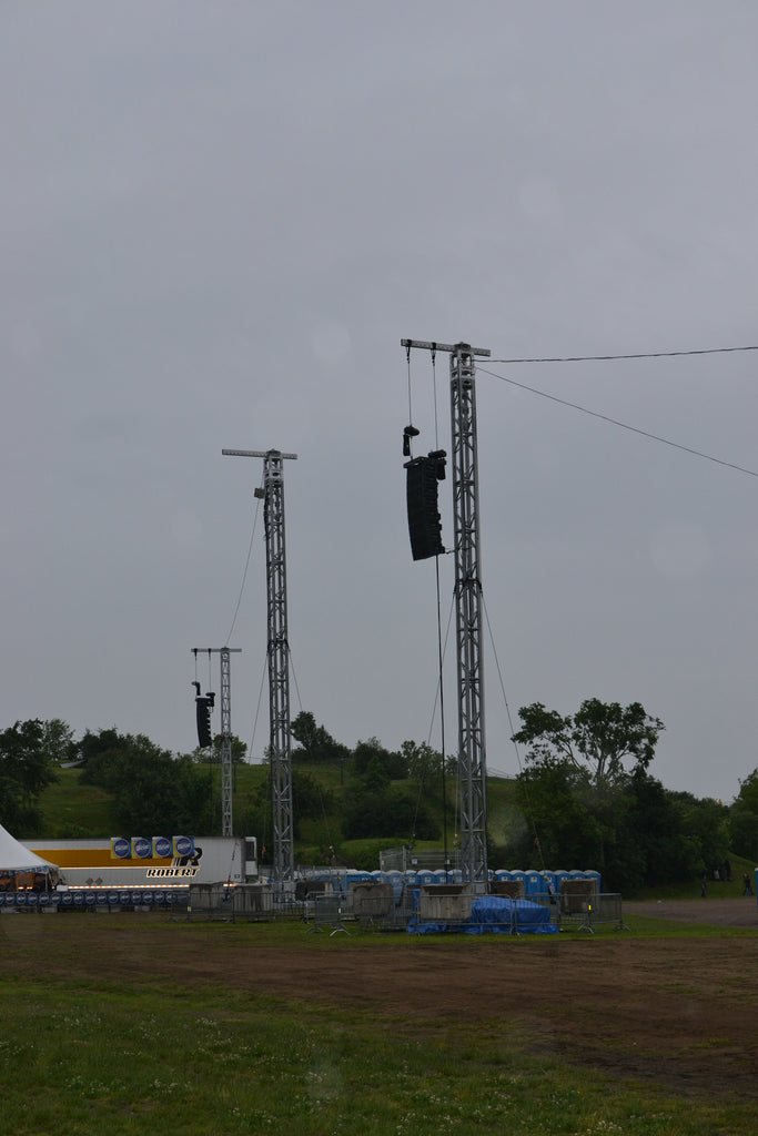 Speaker Tower, Delay Tower